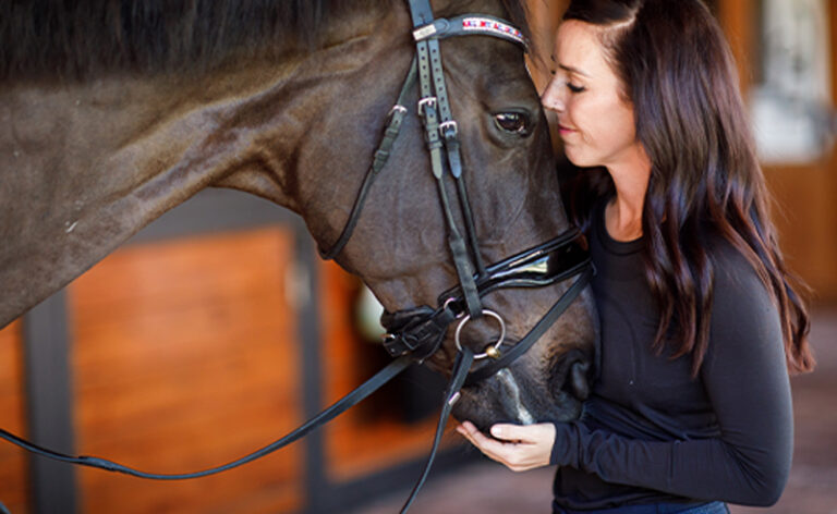 Timothy Balance® Forage Cubes — Naturals | Triple Crown Feed